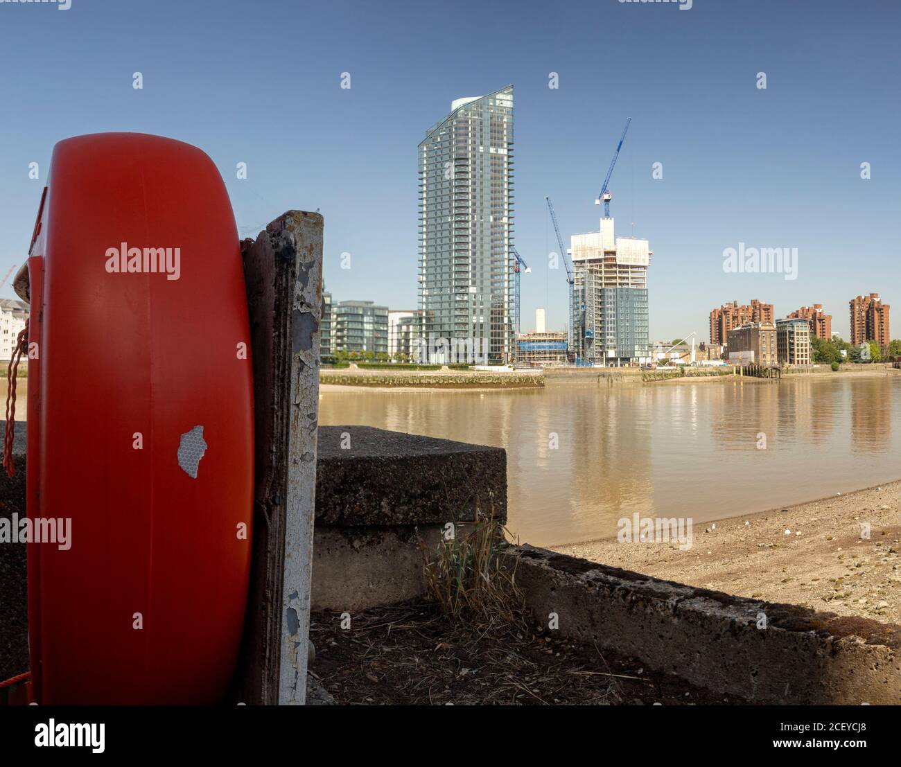 Riverside architecture along the river Thames at Battersea, London ...
