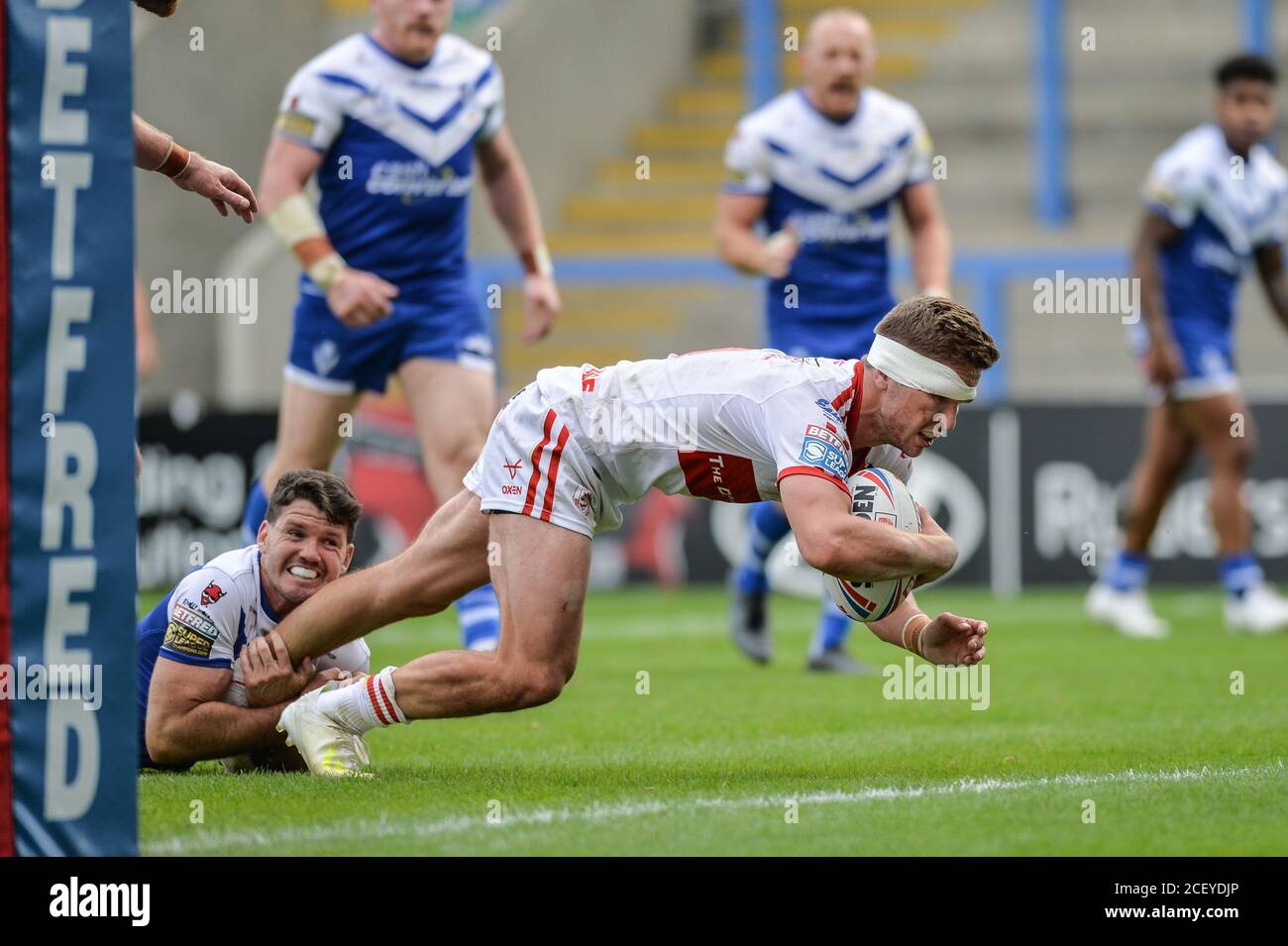 Matt parcell hull kr hi-res stock photography and images - Alamy