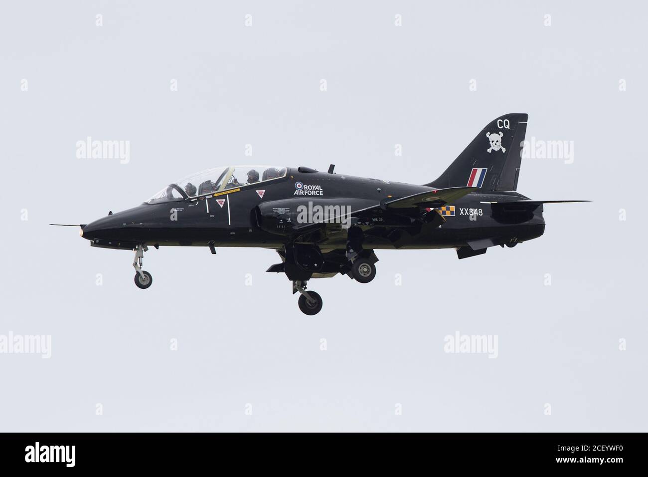 Royal air force bae hawk t1 lands hi-res stock photography and images ...