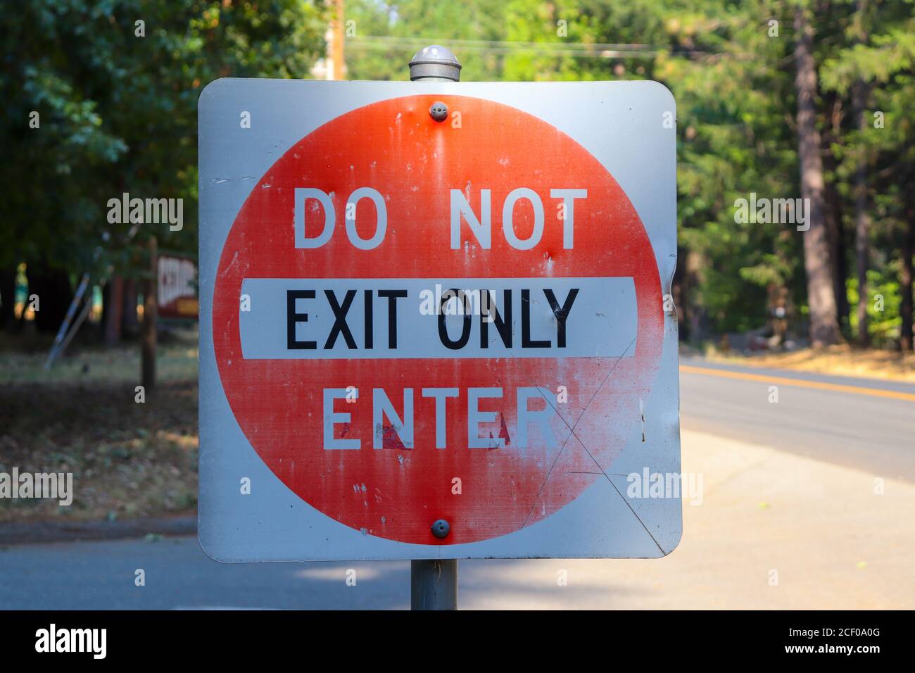Do Not Enter sign Stock Photo - Alamy