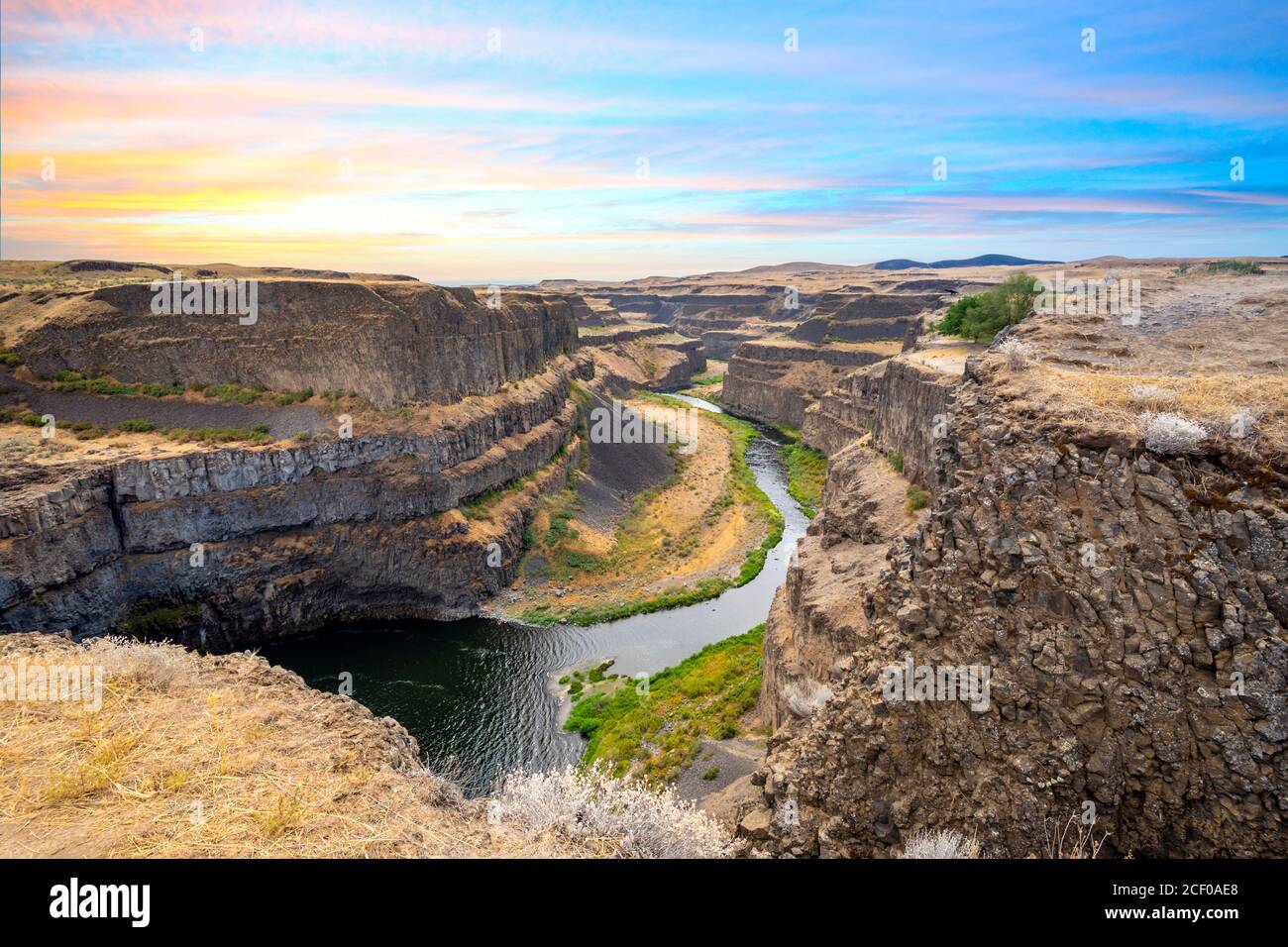 The deep wide canyon gorge of the Palouse River at Palouse Falls State ...