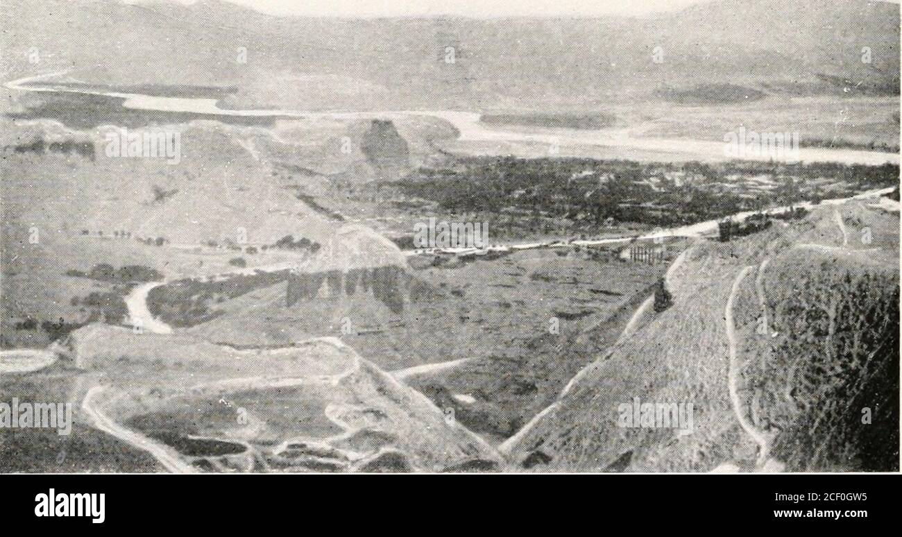 Labrang valley hi-res stock photography and images - Alamy