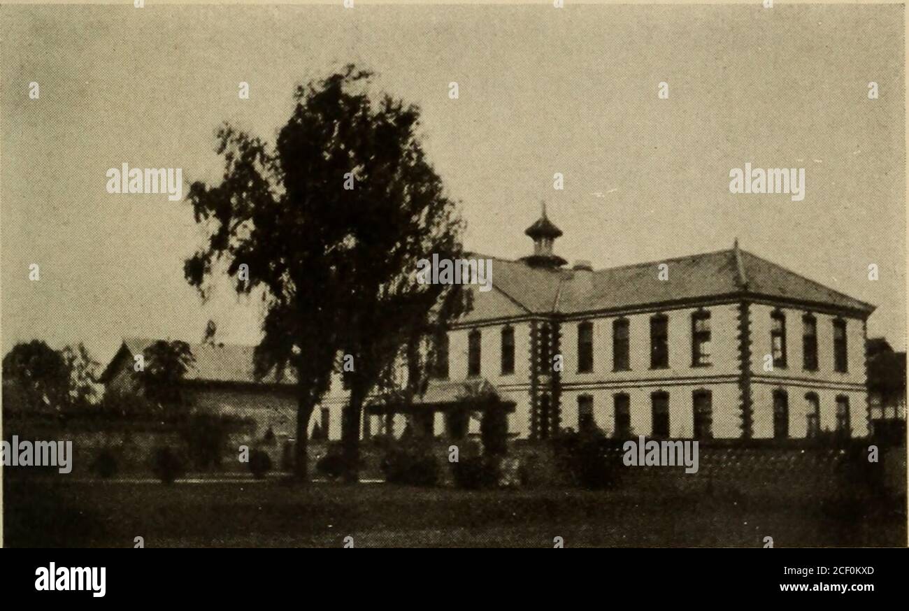 Kiating hi-res stock photography and images - Alamy