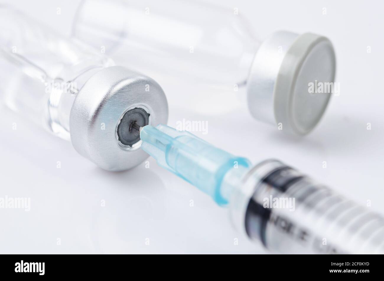 Medicine bottle for injection in laboratory Stock Photo - Alamy