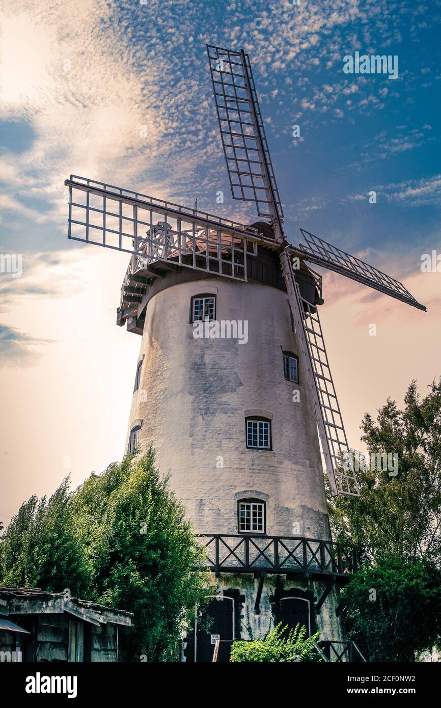 Windmill lanscape hi-res stock photography and images - Alamy