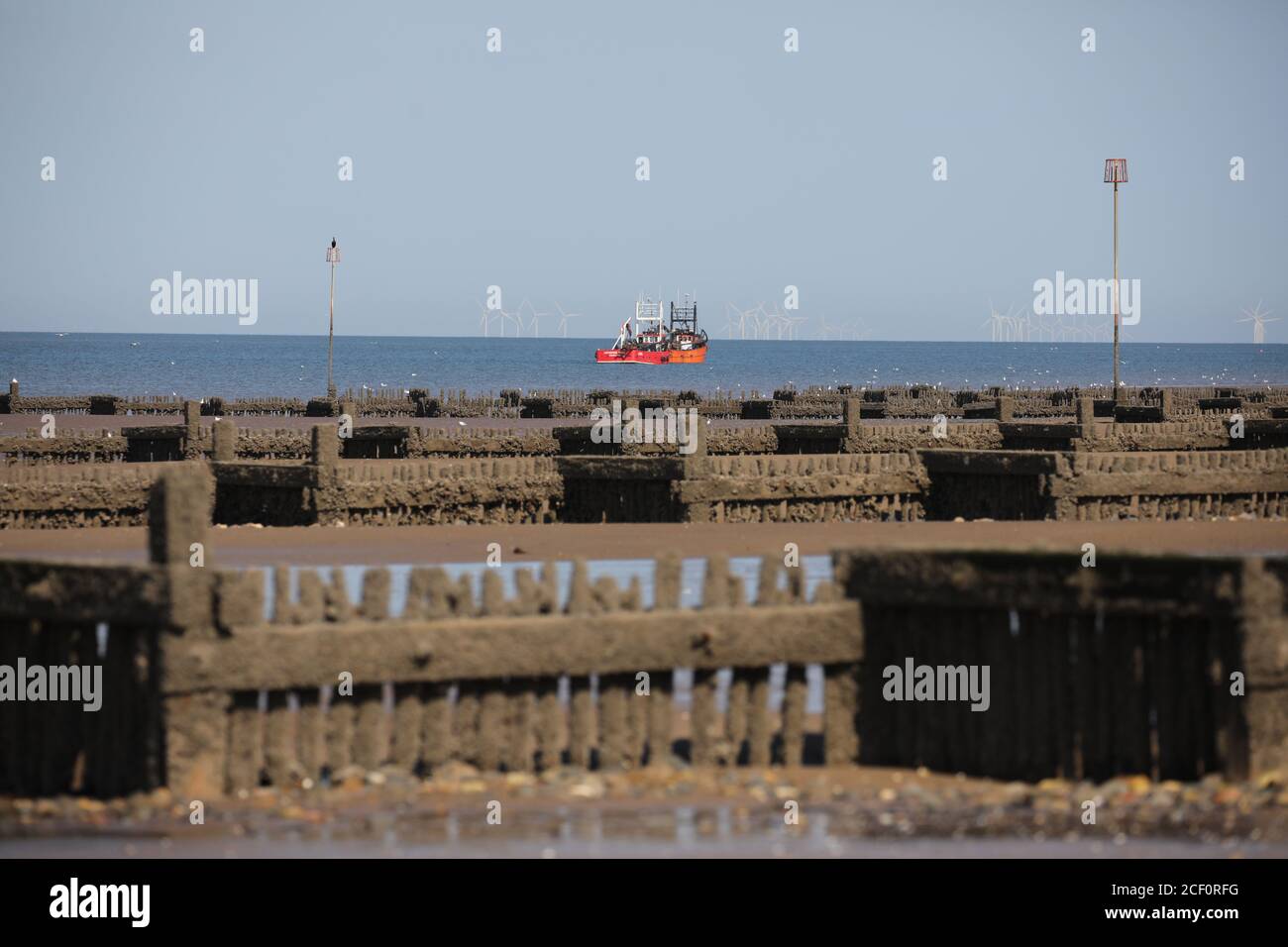 Hunstanton groynes hi-res stock photography and images - Alamy