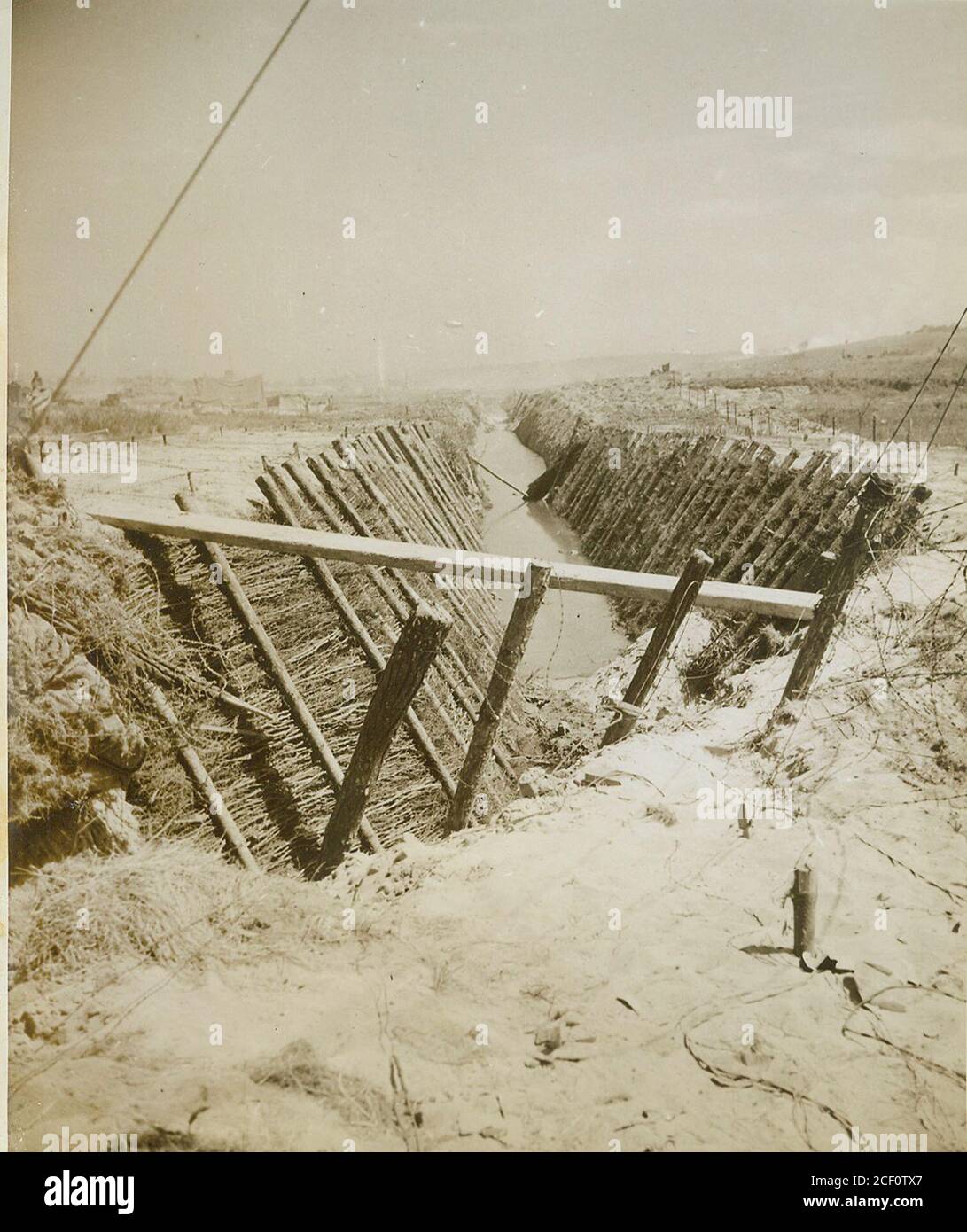 Deep flight ii hi-res stock photography and images - Alamy