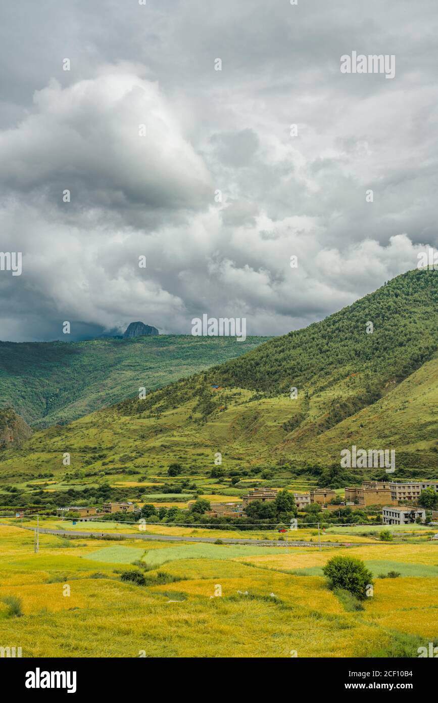 Samll village hi-res stock photography and images - Alamy