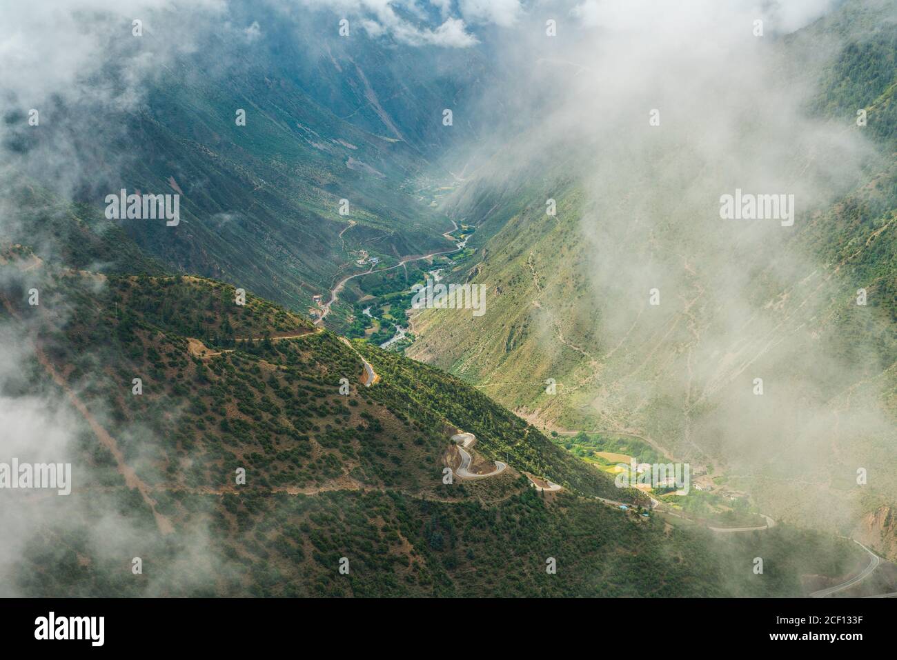 Samll village hi-res stock photography and images - Alamy