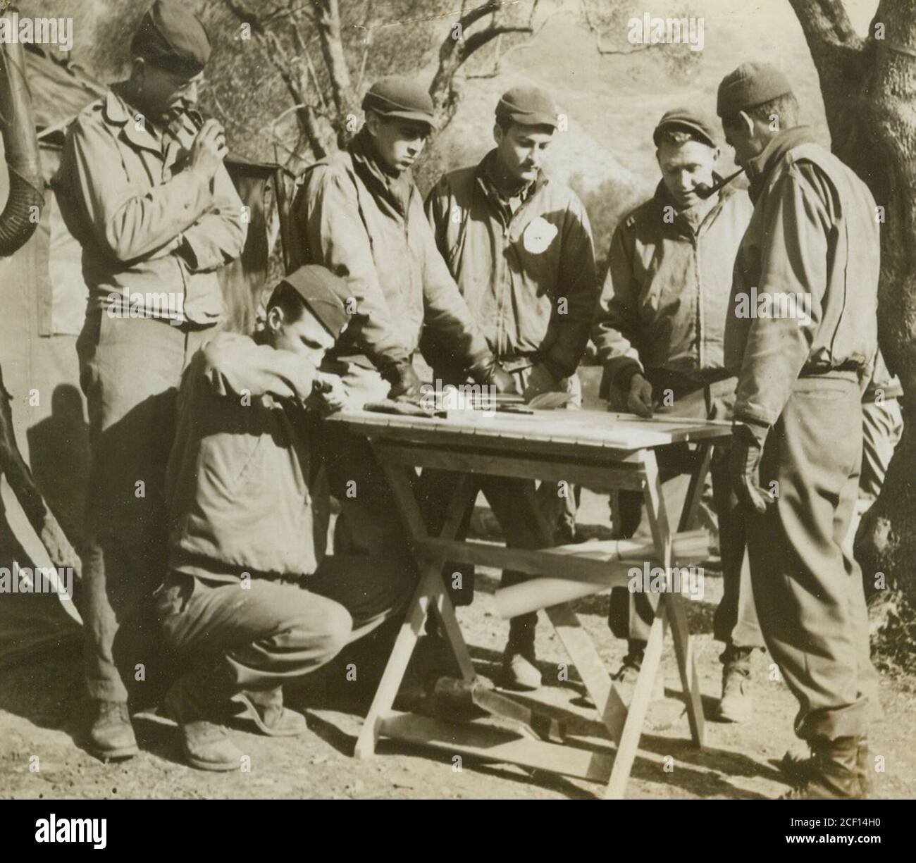 Army planning hi-res stock photography and images - Alamy