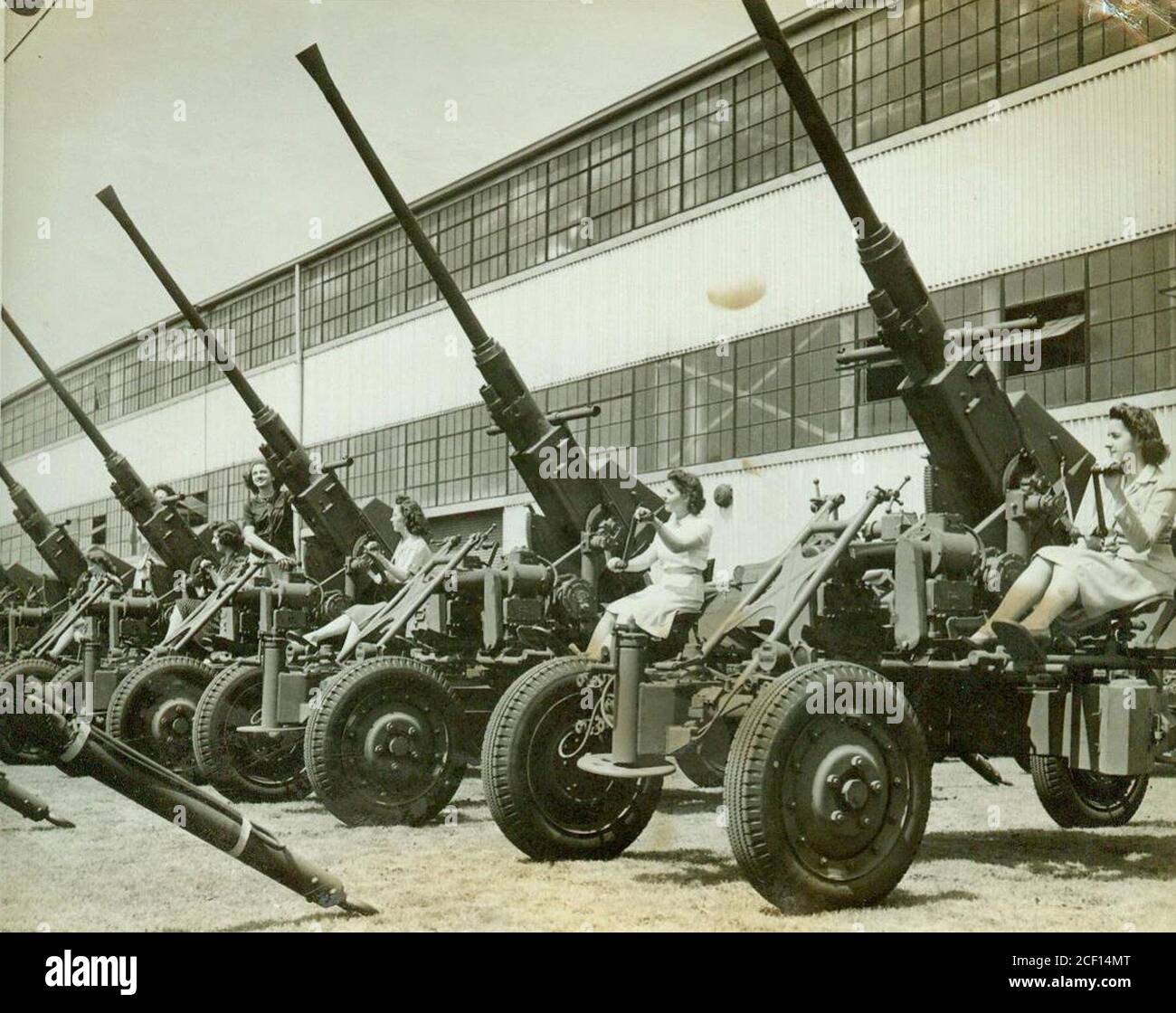 Ww2 American Guns High Resolution Stock Photography and Images - Alamy