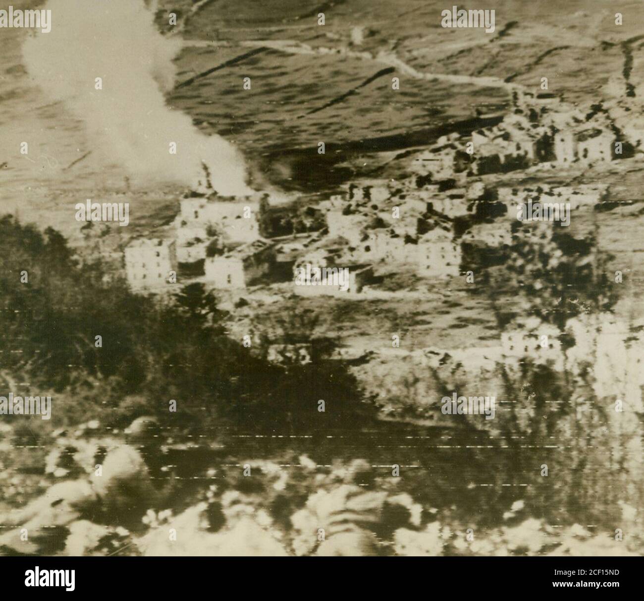 Dropping Shells High Resolution Stock Photography and Images - Alamy