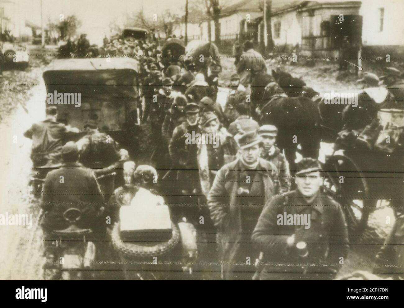 German airborne troops ww2 hi-res stock photography and images - Alamy