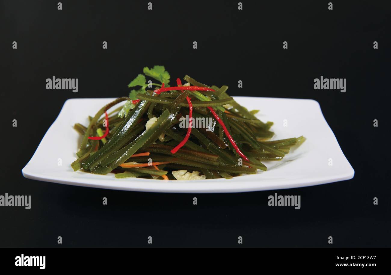 Chinese Food Chili Cold Kelp Stock Photo - Alamy