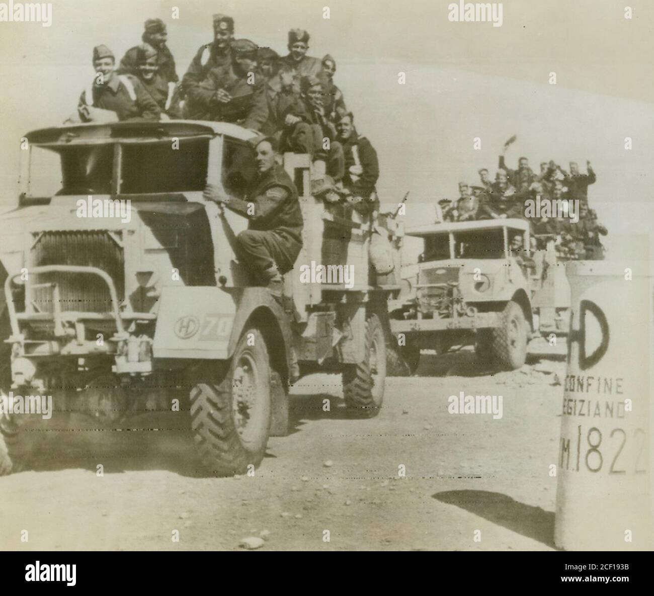 Battle tank formation hi-res stock photography and images - Alamy