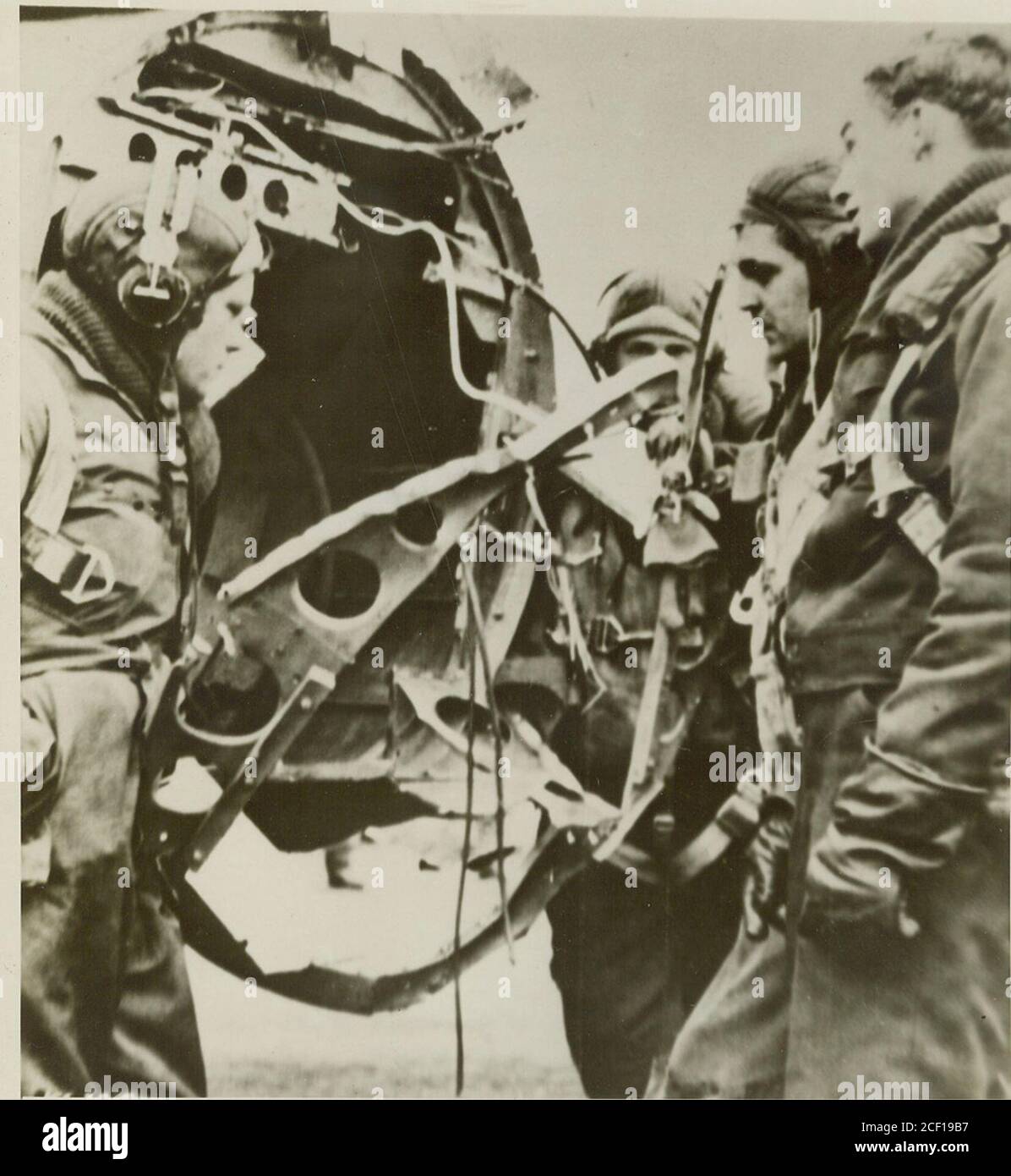 Tail gunner hi-res stock photography and images - Alamy
