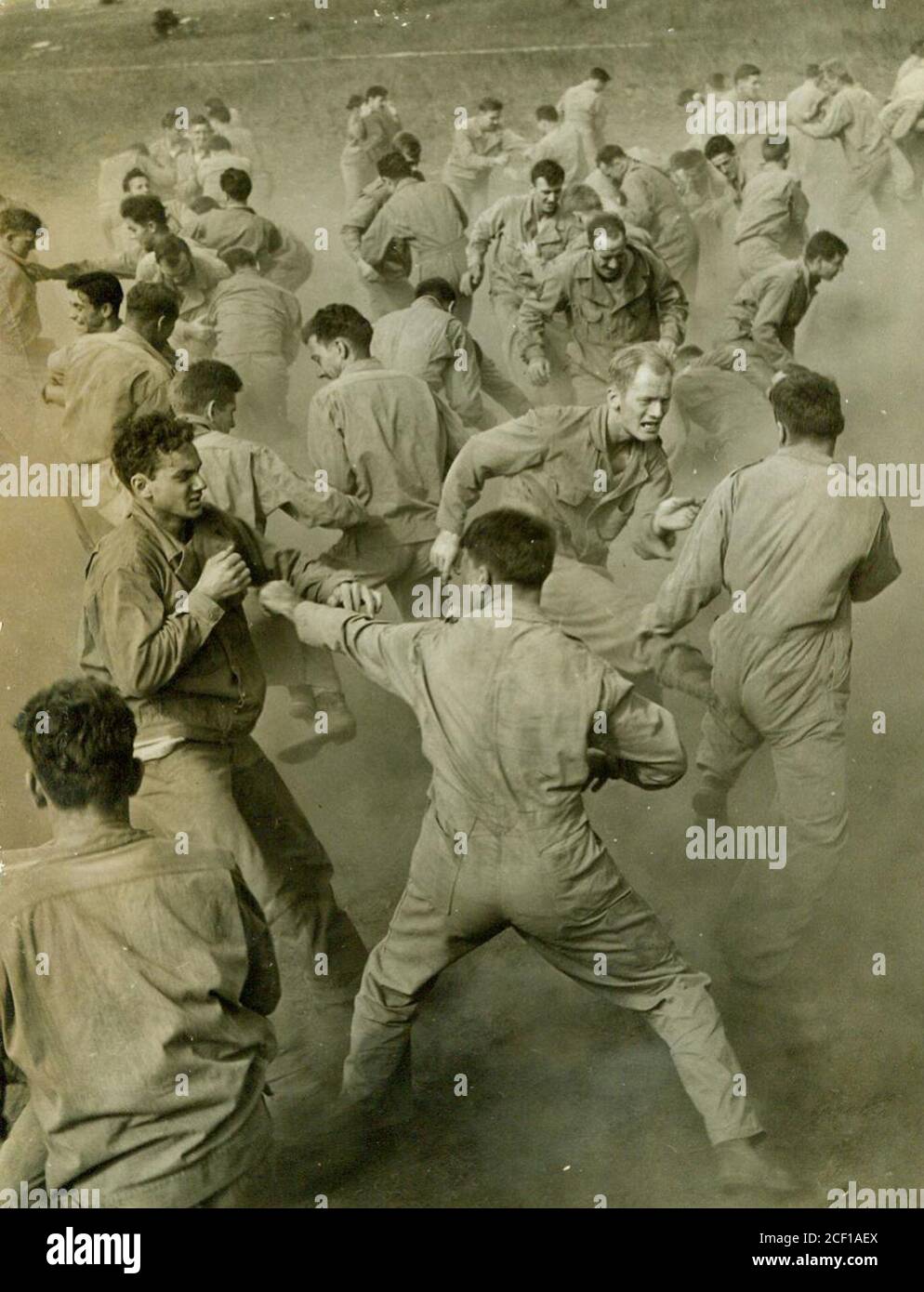American soldiers training 1940s hi-res stock photography and images ...