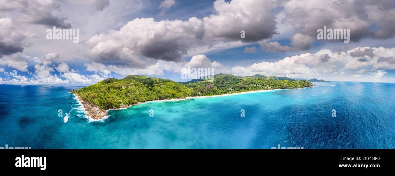 Aerial view of beautiful tropical island Stock Photo - Alamy