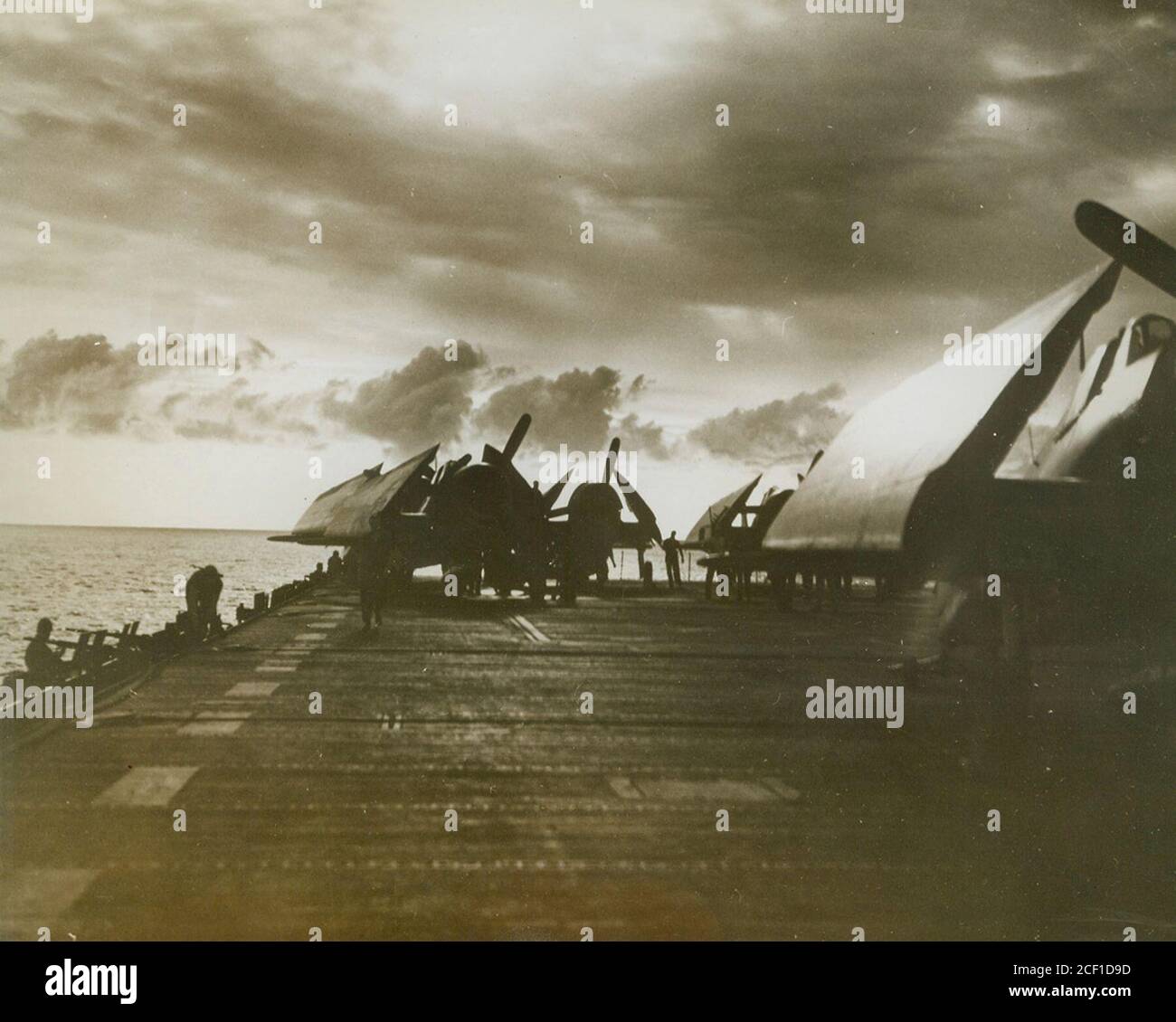 Ww2 Soldiers Rest High Resolution Stock Photography and Images - Alamy