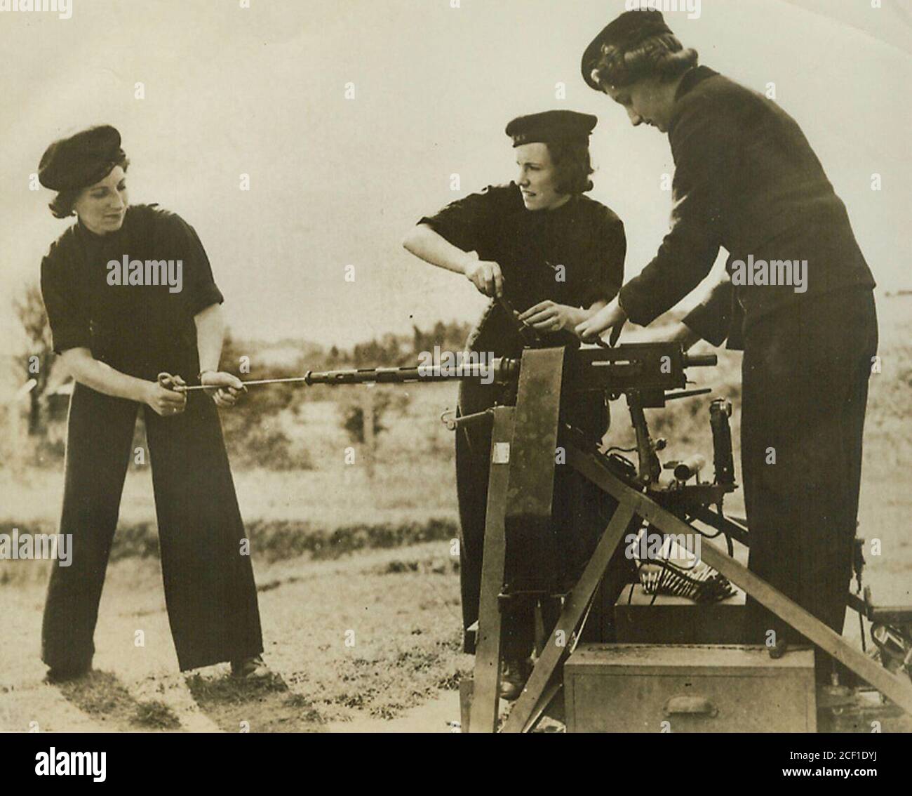 Ww2 Machine Guns High Resolution Stock Photography and Images - Alamy