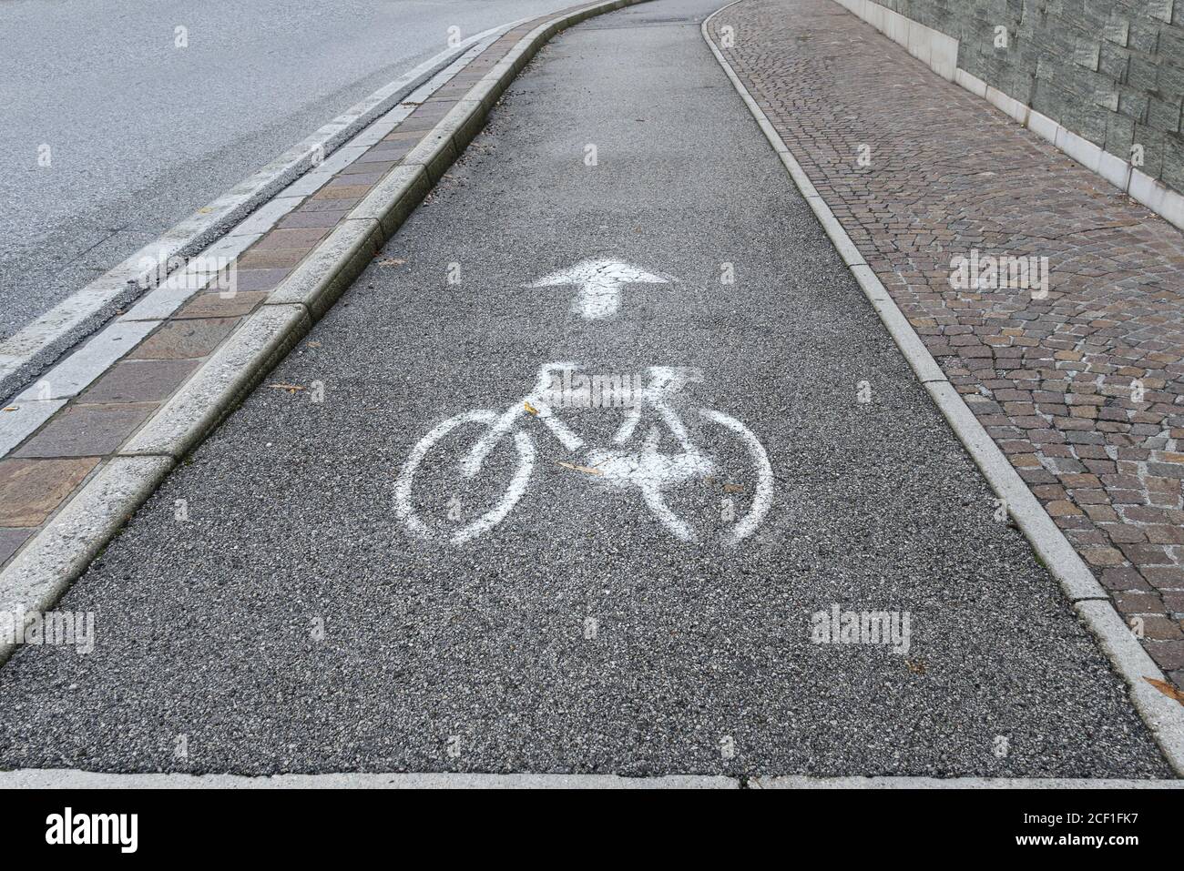 Indication lines hi-res stock photography and images - Alamy