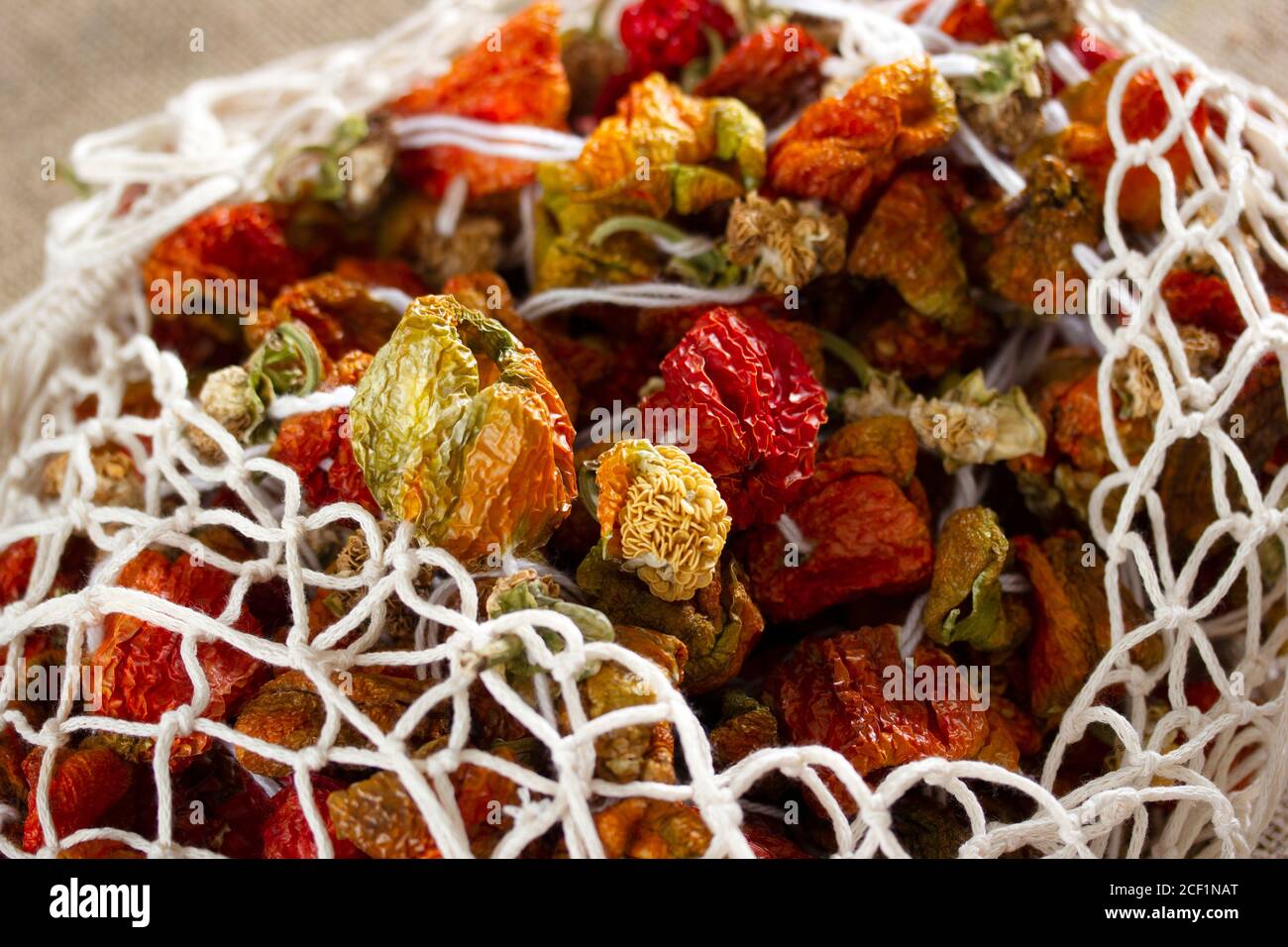 Packing red peppers hi-res stock photography and images - Alamy
