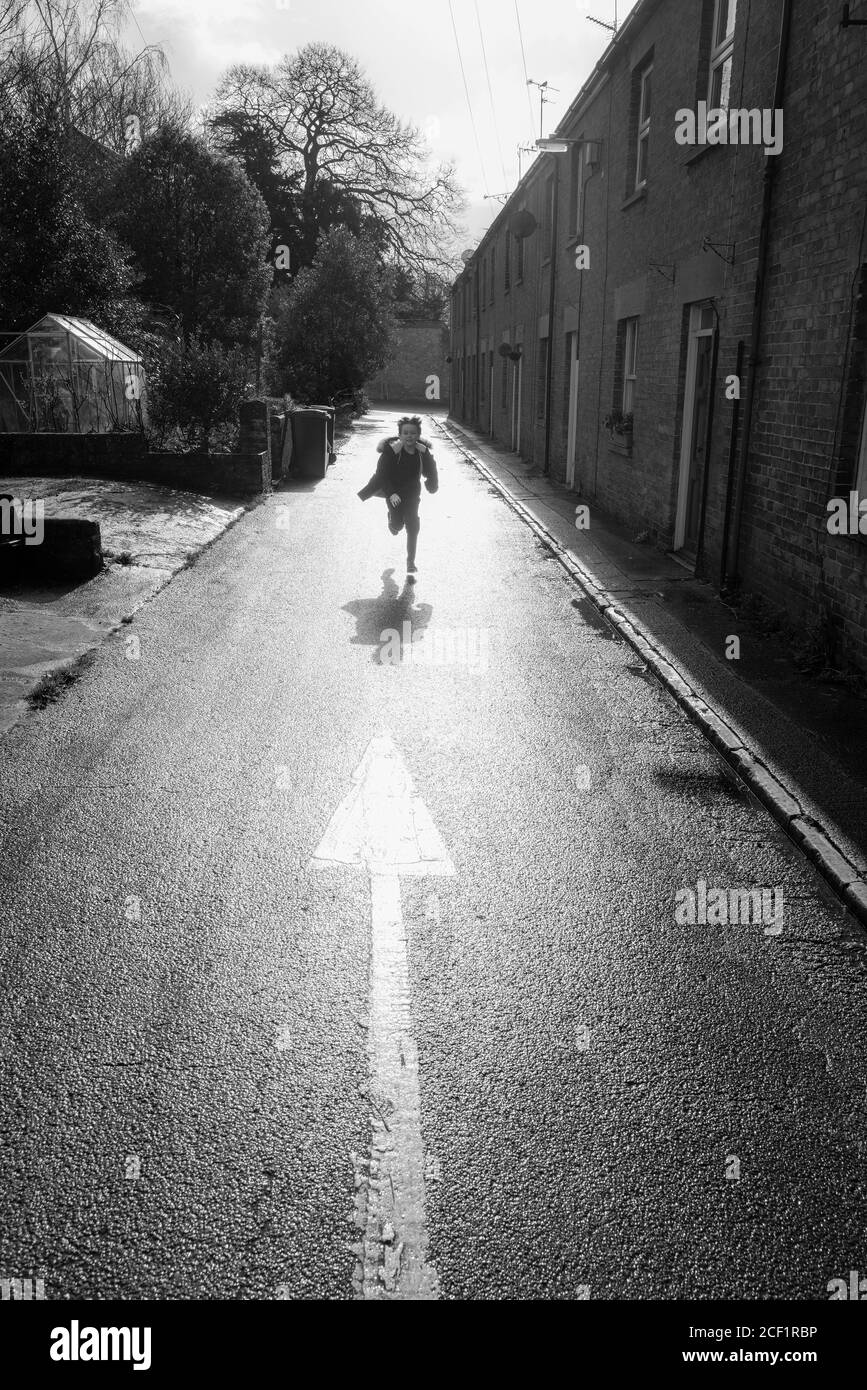 Sunny road hi-res stock photography and images - Alamy