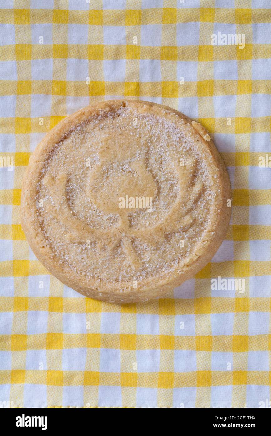Scottish thistle on shortbread biscuit hi-res stock photography and ...
