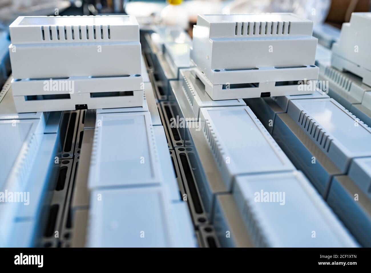 Universal plastic cases for the manufacture of serial radio-electronic ...