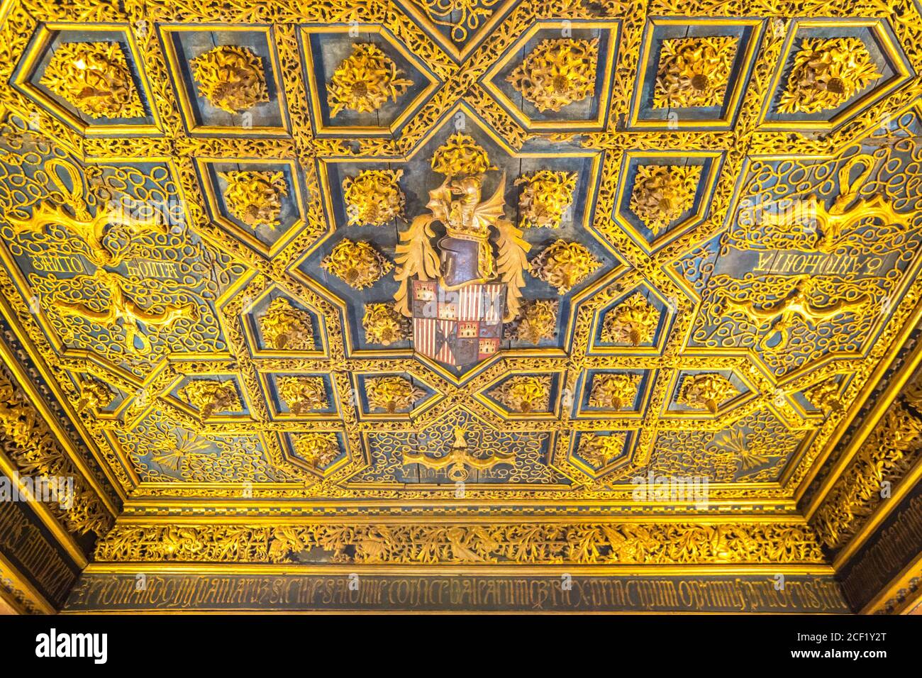 Aljaferia Ceiling High Resolution Stock Photography and Images - Alamy