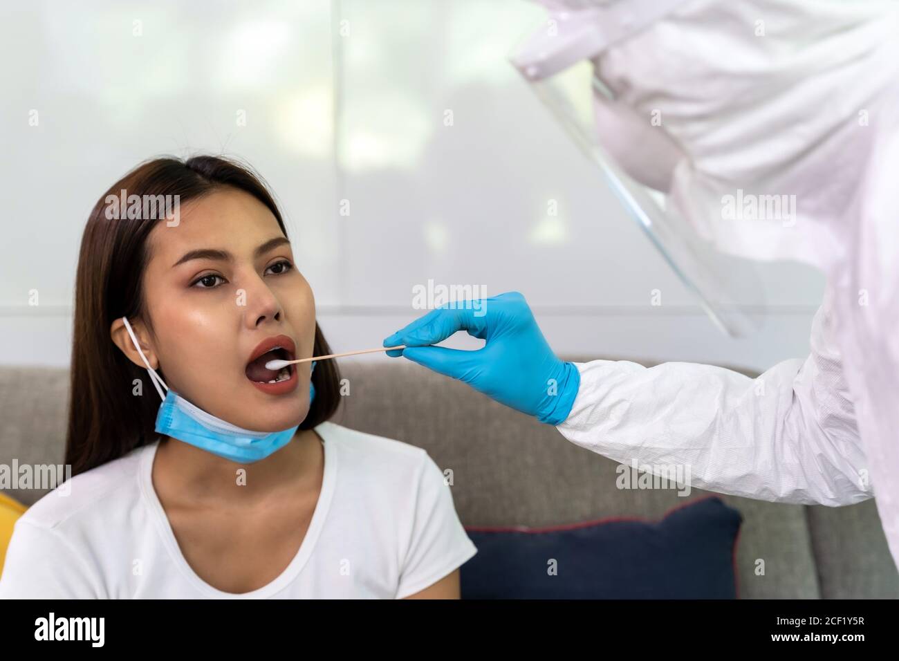 Covid 19 swabbing service hi-res stock photography and images - Alamy