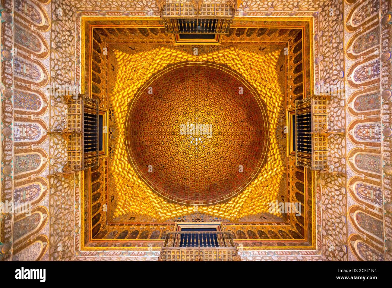 Real alcazar sevilla king hi-res stock photography and images - Alamy