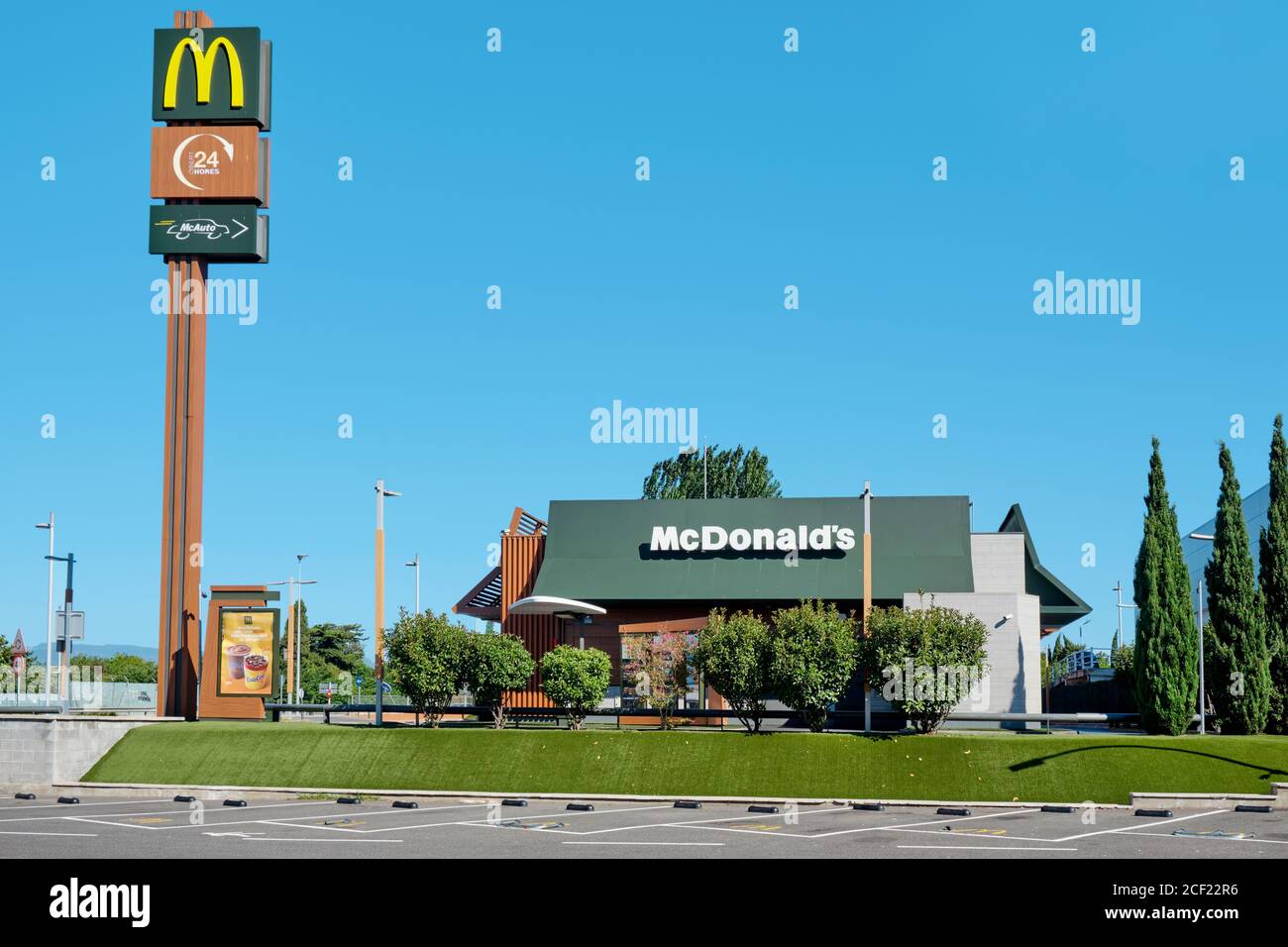 Mcdrive High Resolution Stock Photography and Images - Alamy