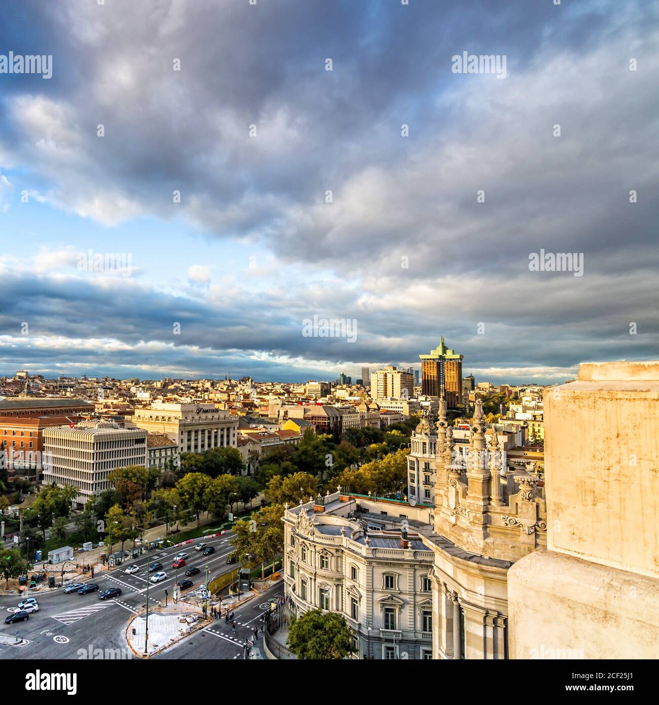 Madrid skyline at sunset hi-res stock photography and images - Alamy