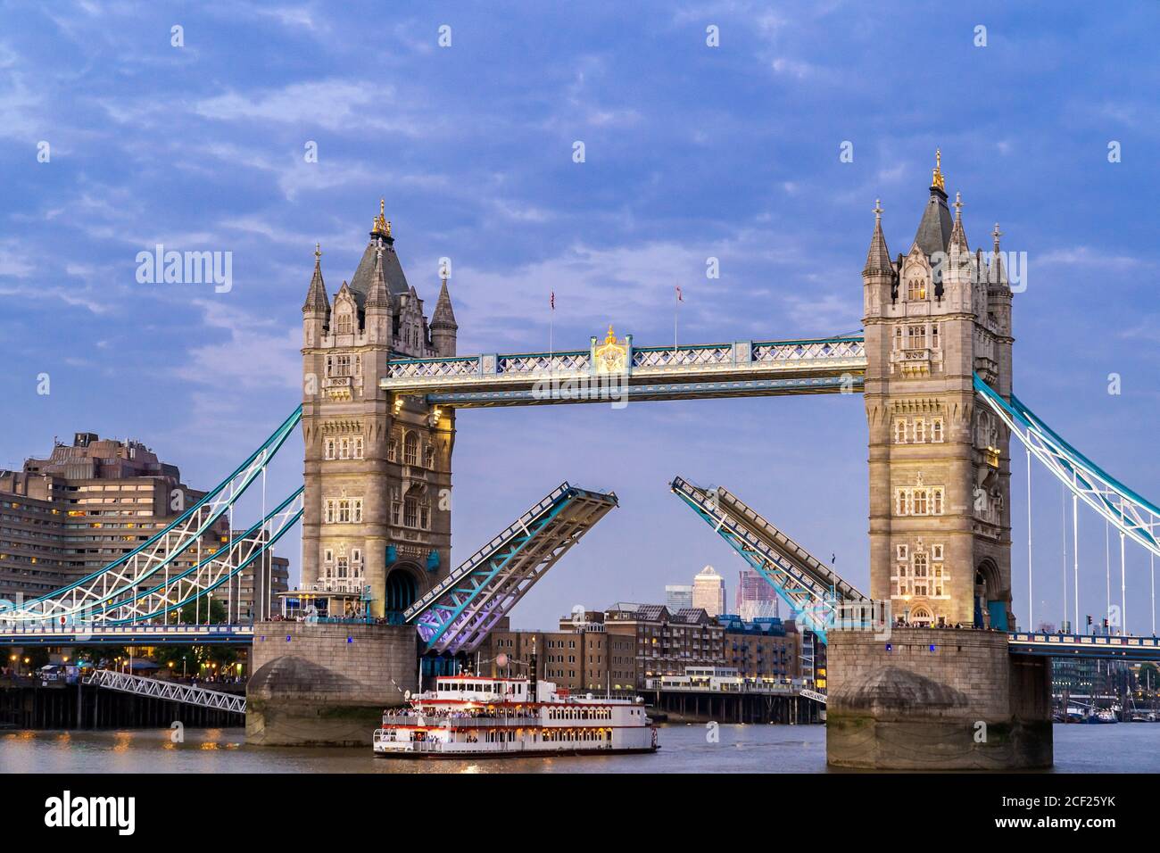 Bridge lifting up hi-res stock photography and images - Alamy