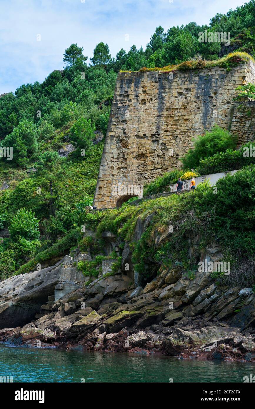 Defensive building hi-res stock photography and images - Alamy