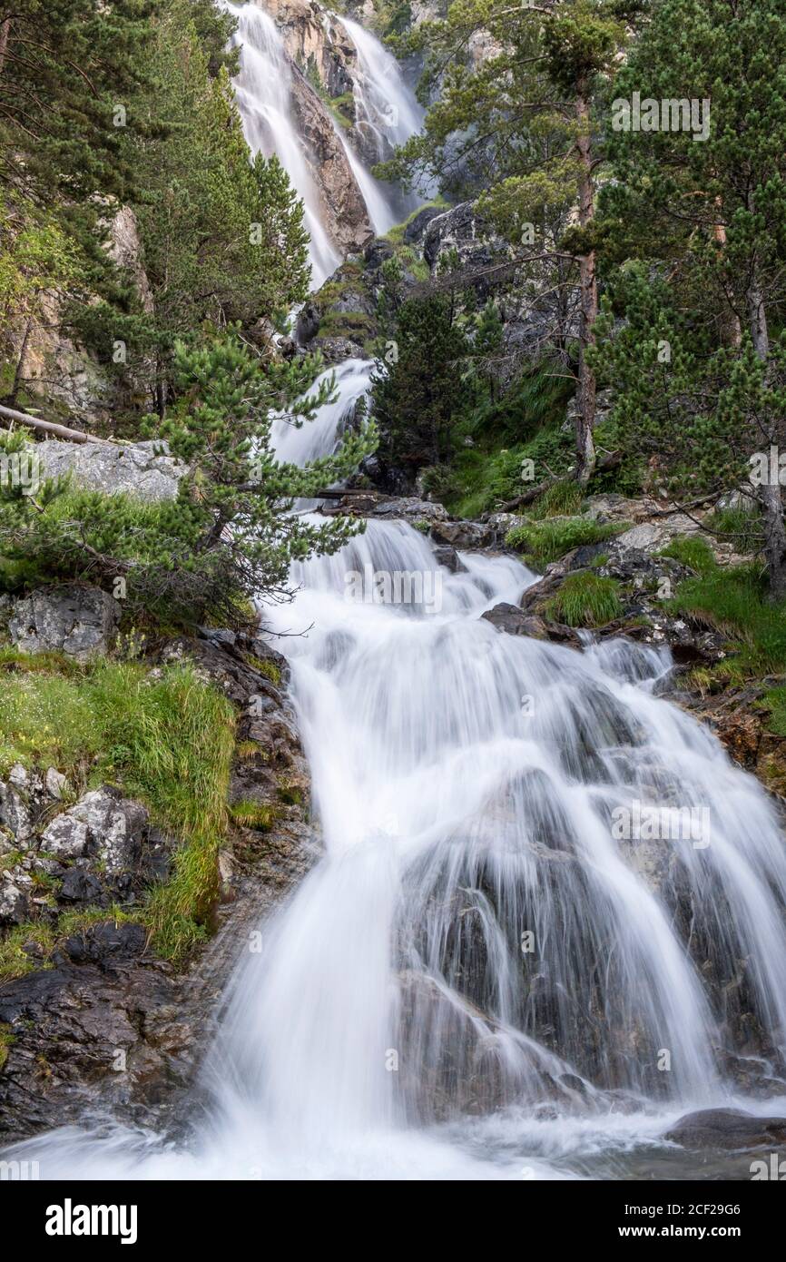 cascadas de Argualas, Panticosa, Pyrenean mountain range, Huesca, Spain ...