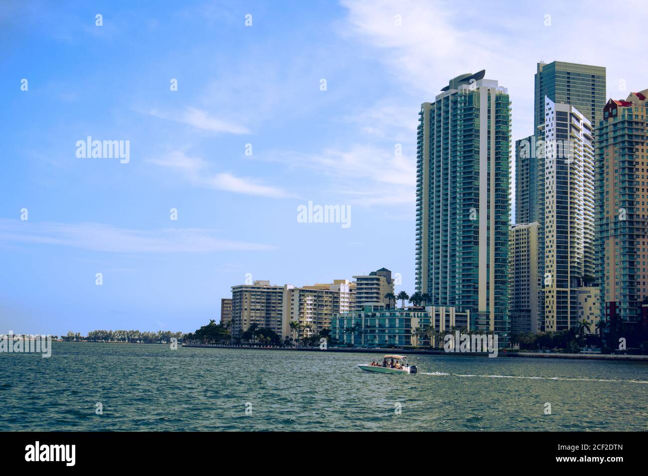Miami skyline daytime hi-res stock photography and images - Alamy