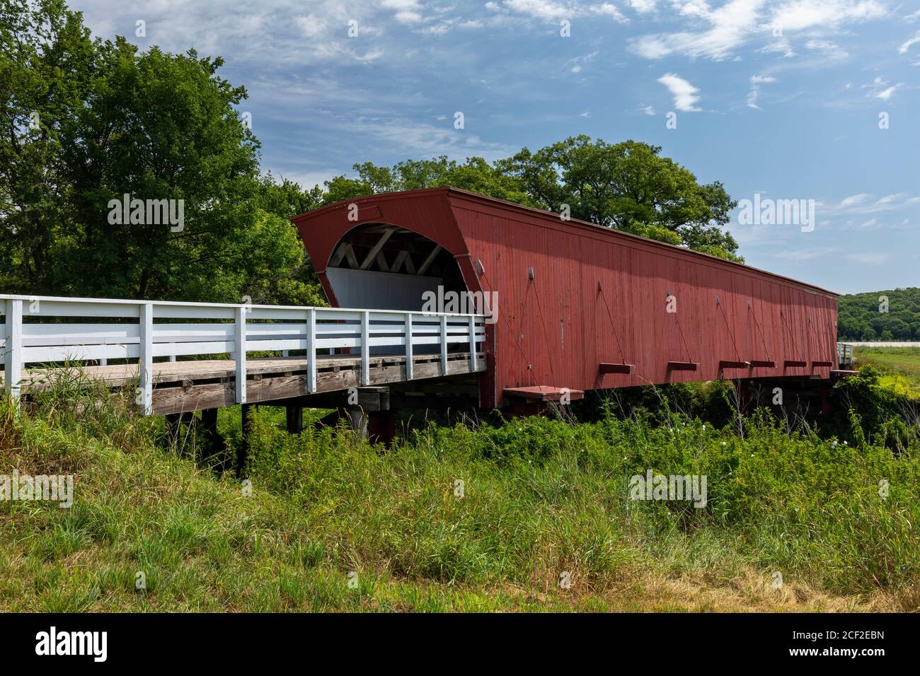 Old wooden bridges hi-res stock photography and images - Alamy