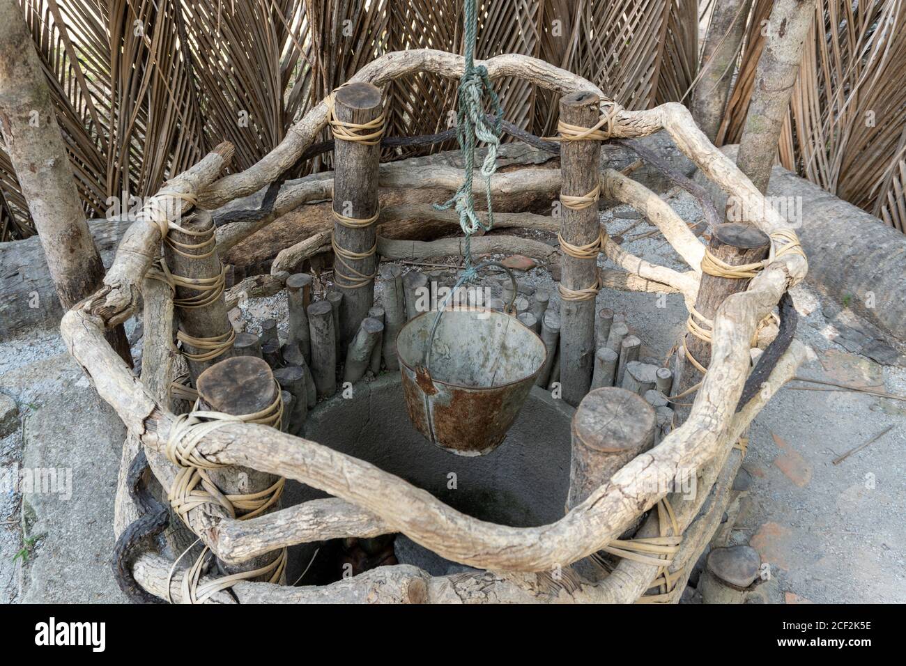 A traditional well at Kampung Agong, Penang Stock Photo - Alamy