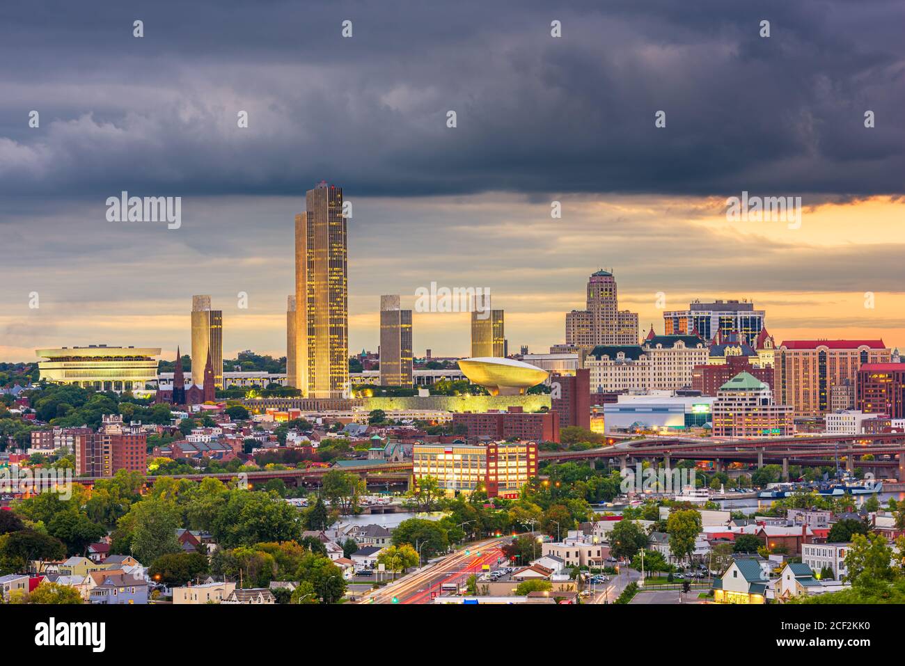 Albany, New York, USA Skyline at dusk Stock Photo - Alamy