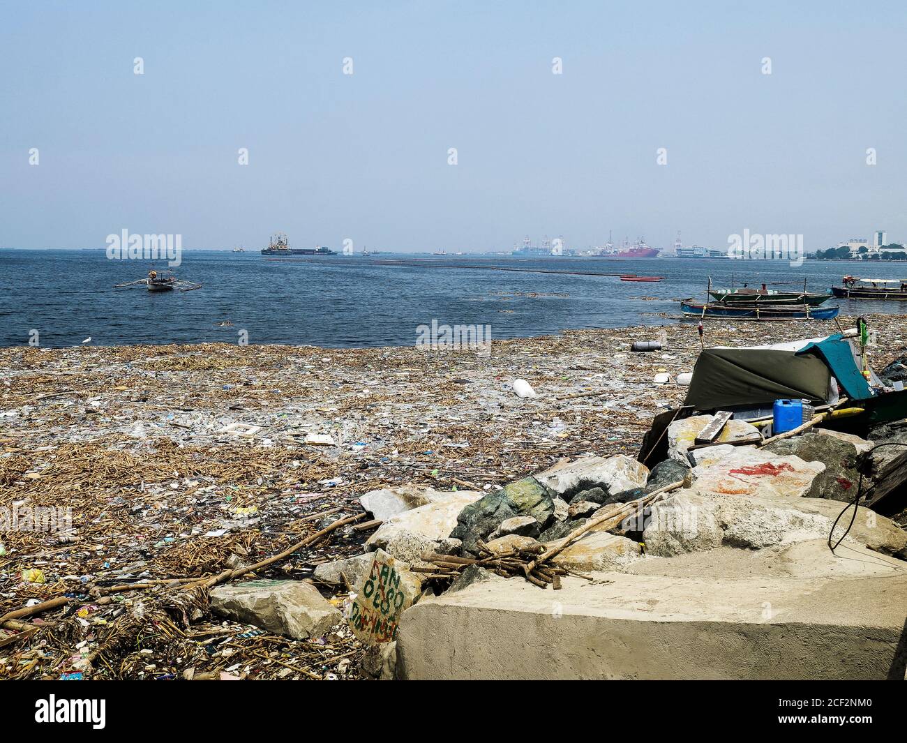 Manila Bay, Philippines. 03rd Sep, 2020. Heaps of various trash and ...