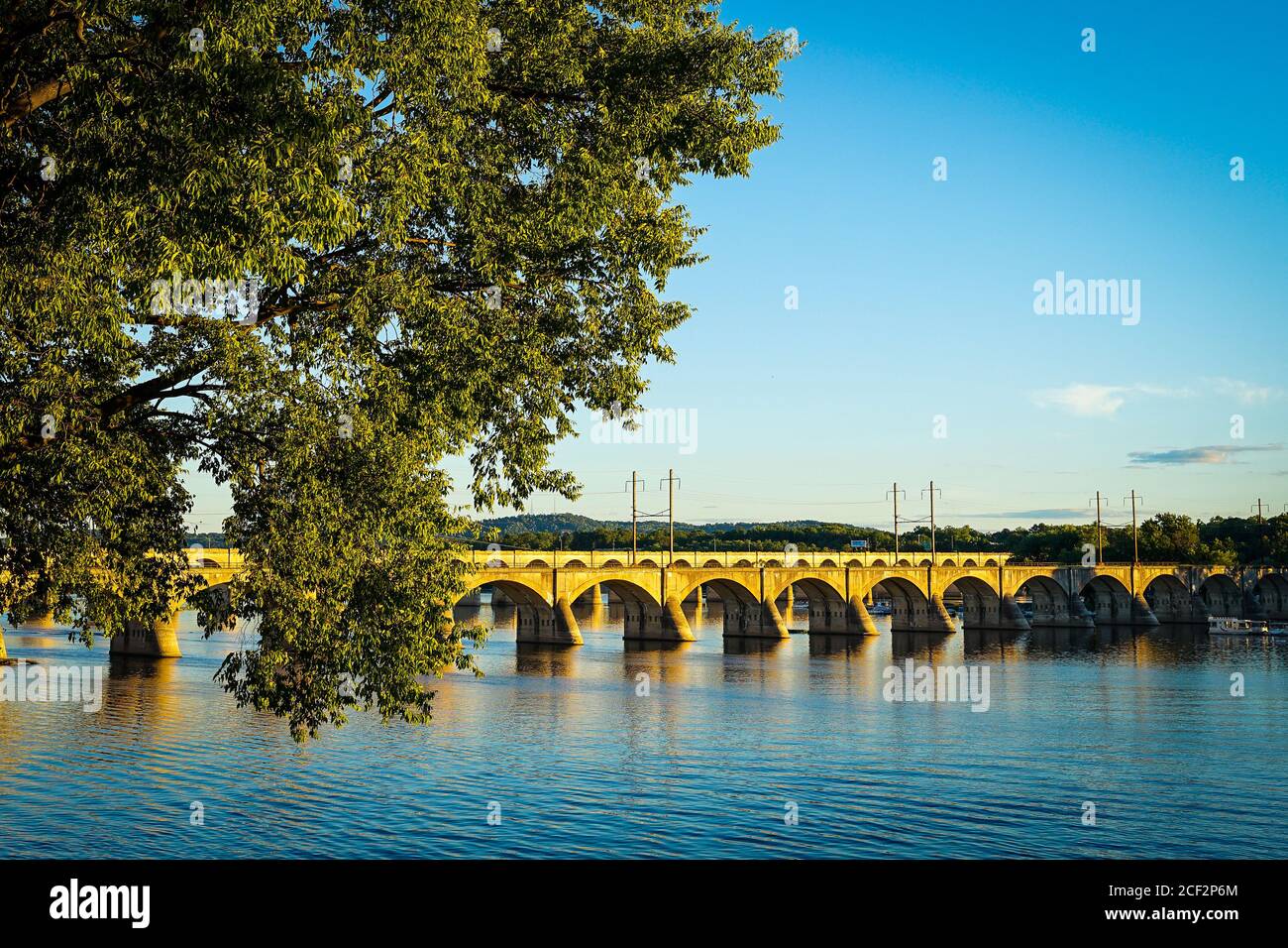 Reading railroad bridge hi-res stock photography and images - Alamy
