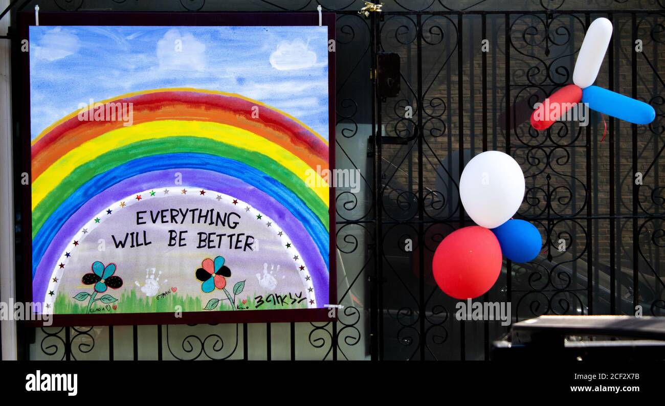 Banksy signature hi-res stock photography and images - Alamy