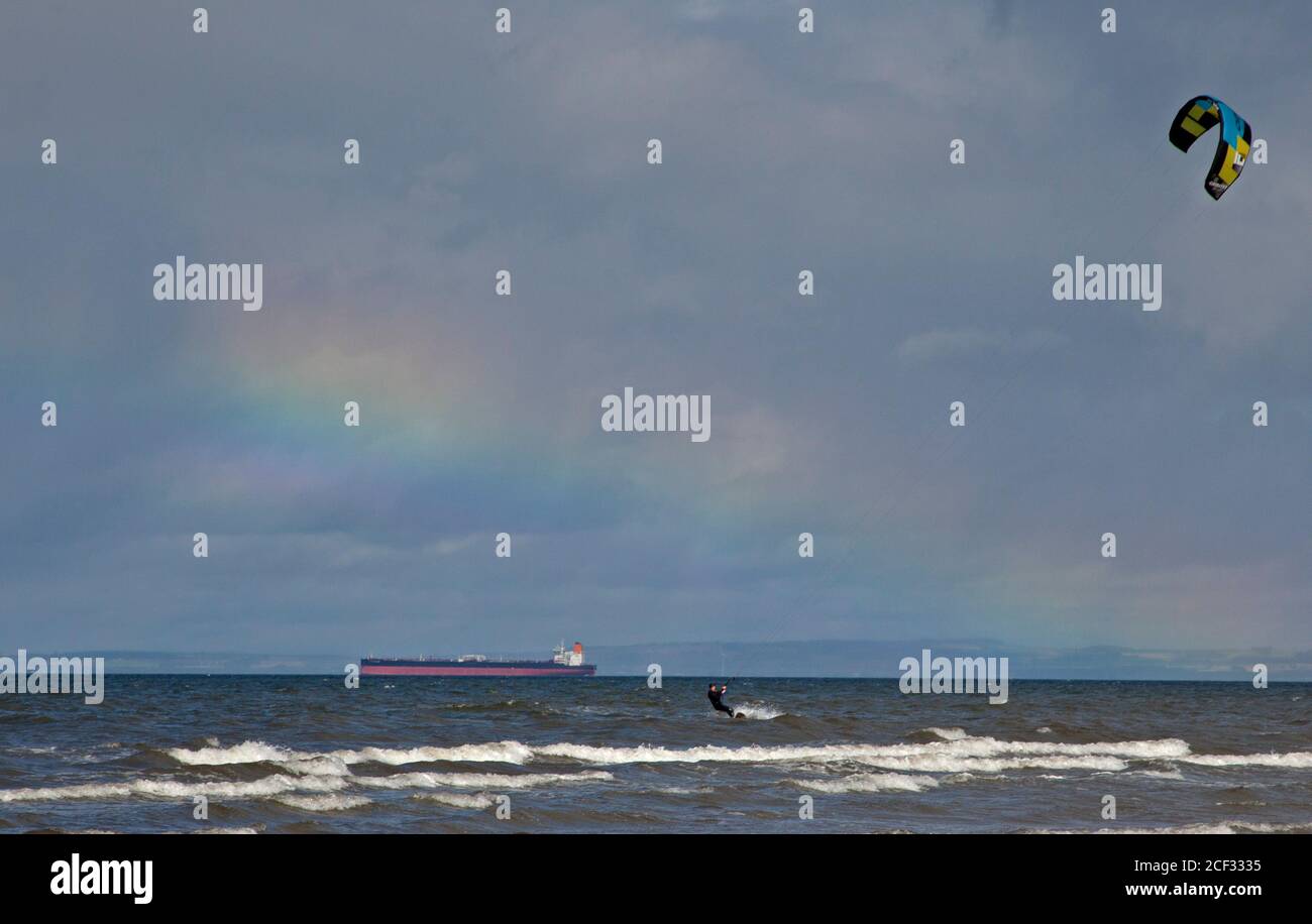 Tanker surfing hi-res stock photography and images - Alamy