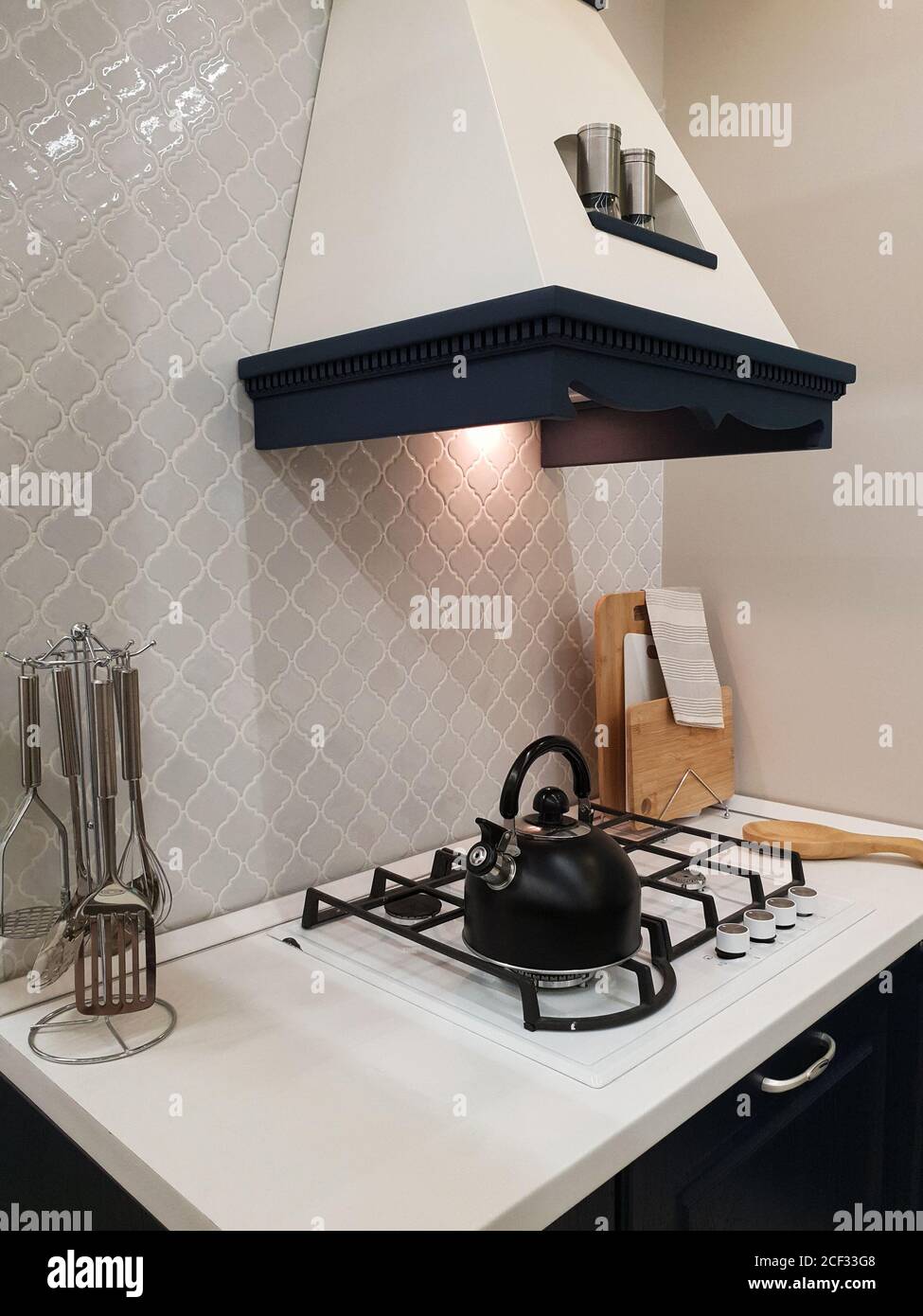 Kettle stove kitchen hi-res stock photography and images - Alamy