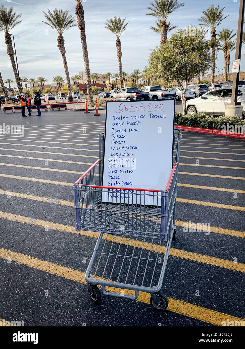 Empty Shopping Cart Stock Photo - Alamy
