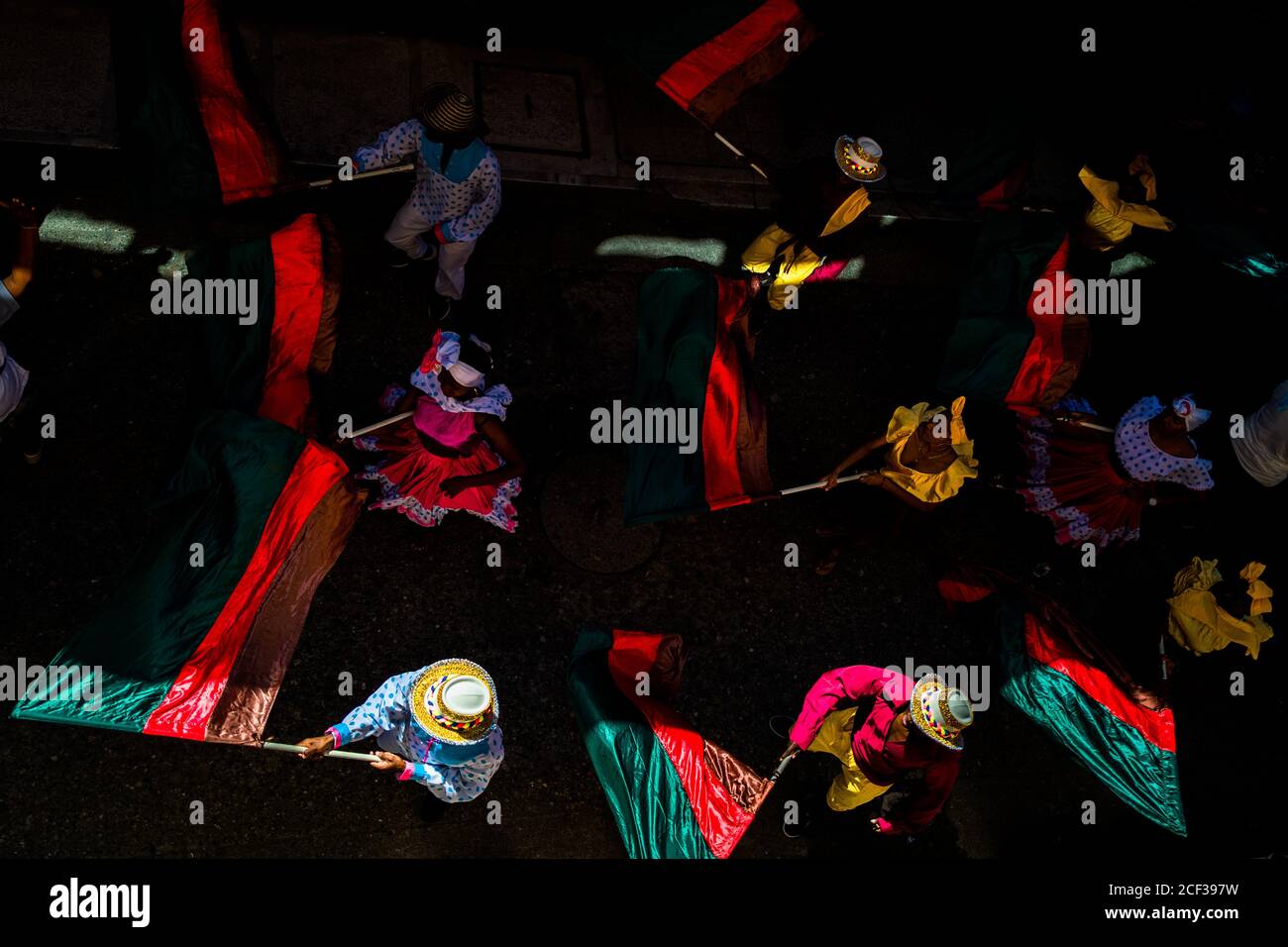 Colombian flag wave hi-res stock photography and images - Alamy