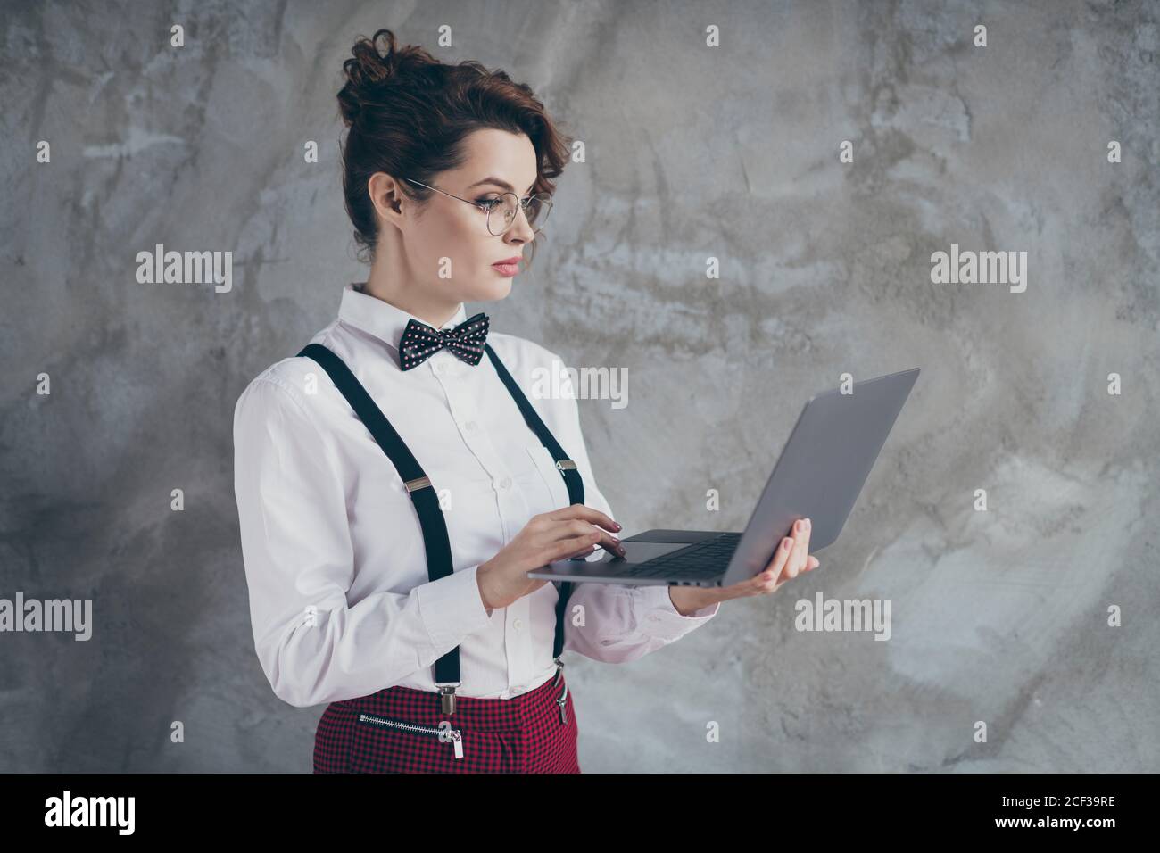 Profile side view portrait of her she nice-looking attractive lovely ...