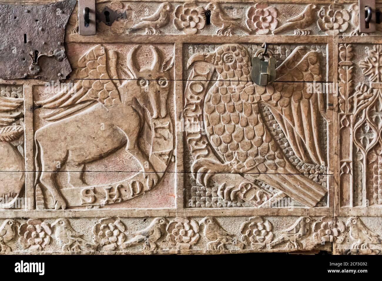 C14th carved wooden chest in Dersingham St Nicholas church Norfolk ...